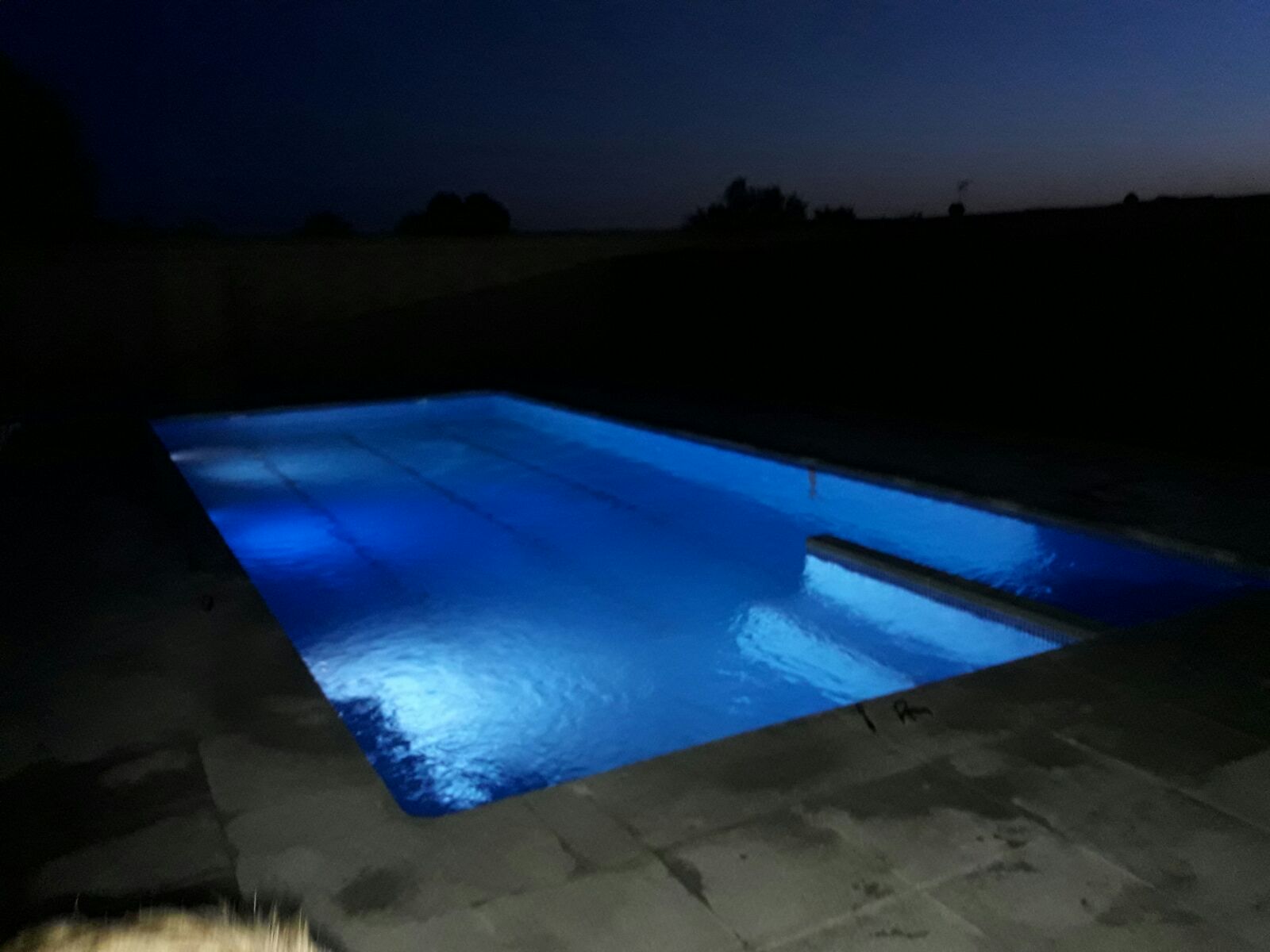 Luces Leds - Piscinas los Hermanos - Piscinas de calidadPiscinas los ...